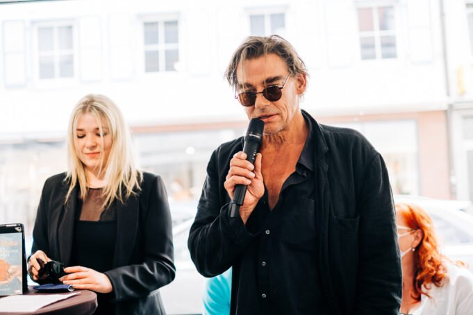 Bildergalerie - HomBuch mit Theo Roos und Martin Feifel in der Galerie ...